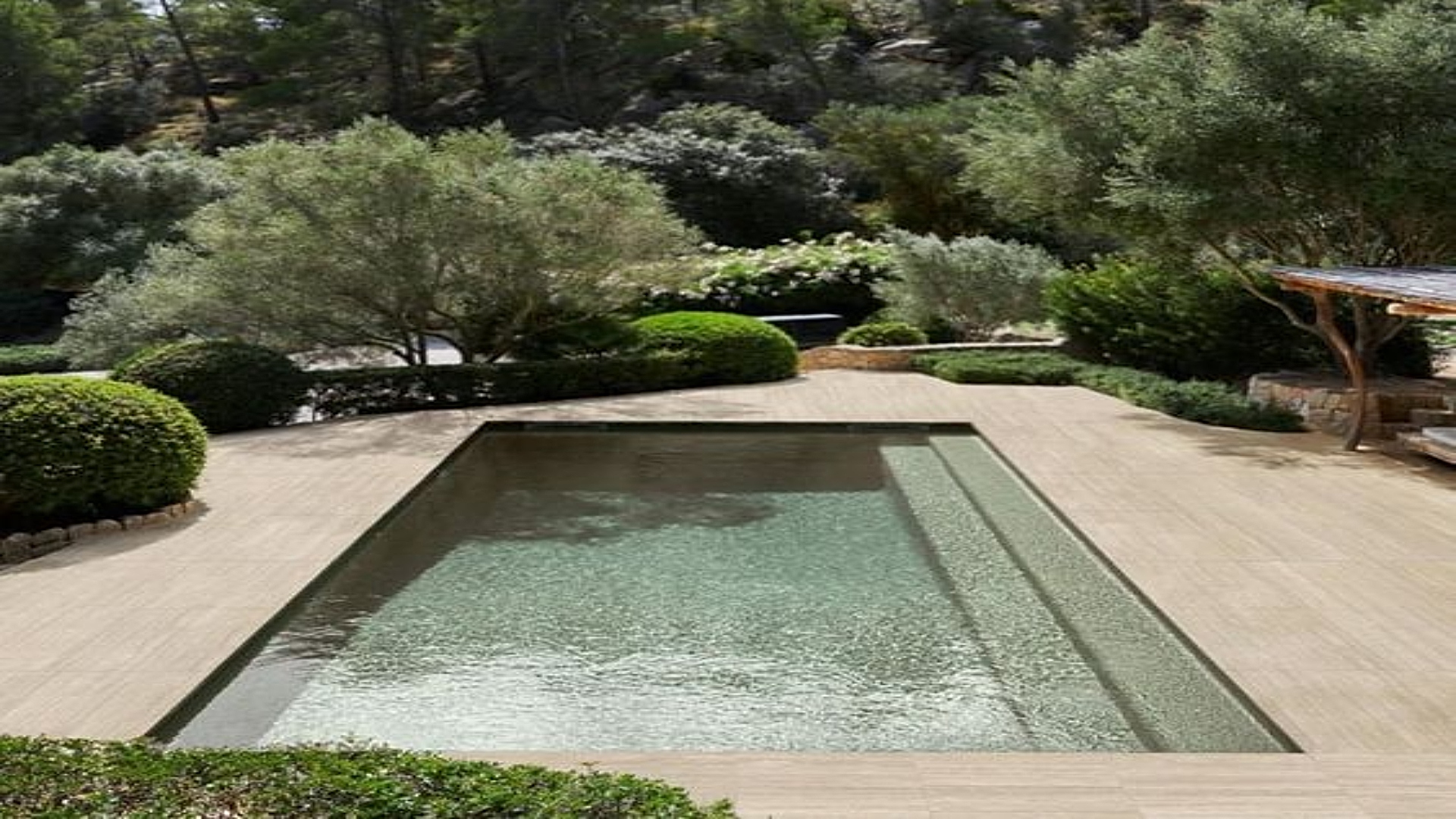 The Best Types of Outdoor Pools in Los Angeles - Cutting Edge Landscape Design